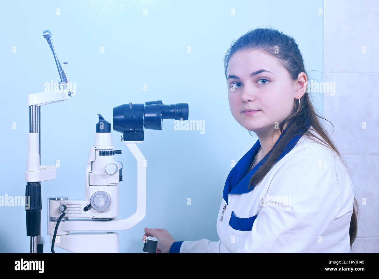 Patient eyesight check hi-res stock photography and images - Alamy