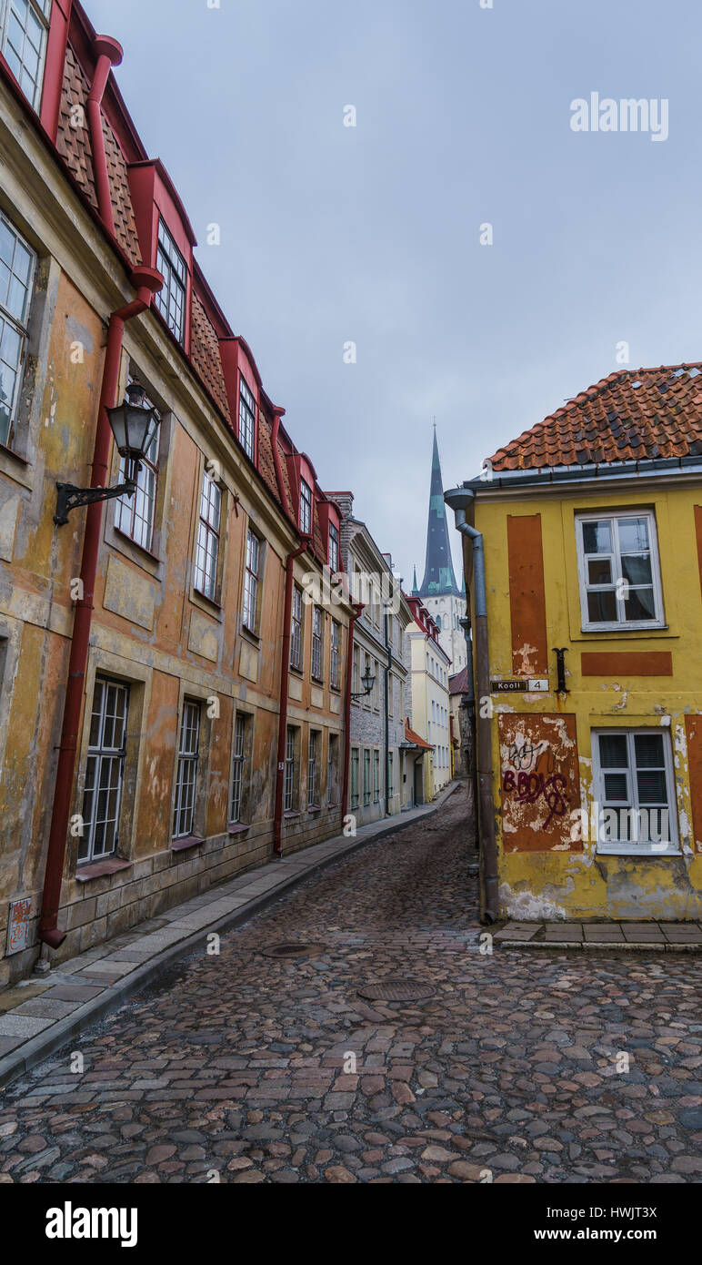 Tallinn street life hi-res stock photography and images - Alamy