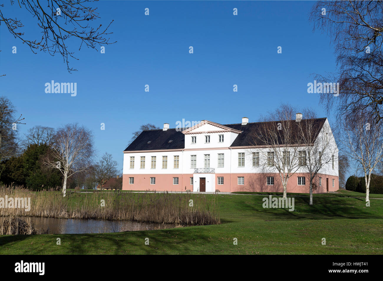 Manor building hi-res stock photography and images - Alamy