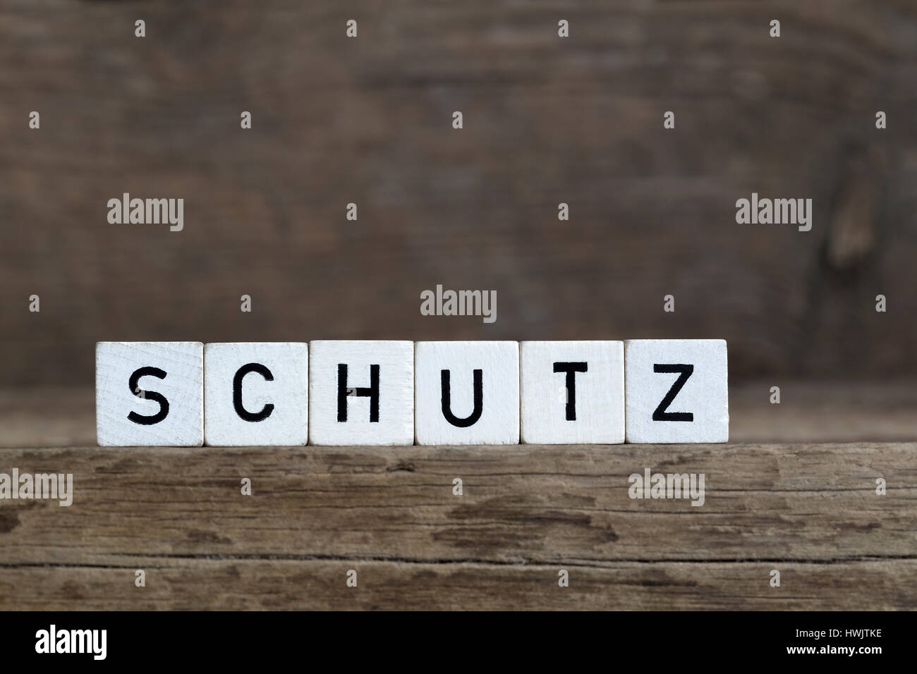 On your guard word hi-res stock photography and images - Alamy