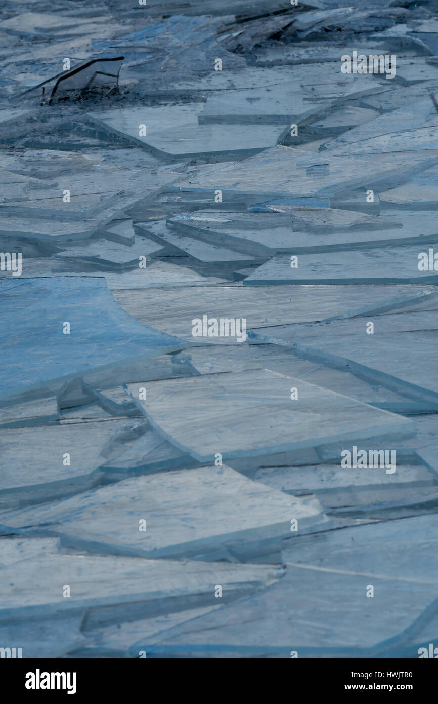 Broken ice piled up hi-res stock photography and images - Alamy
