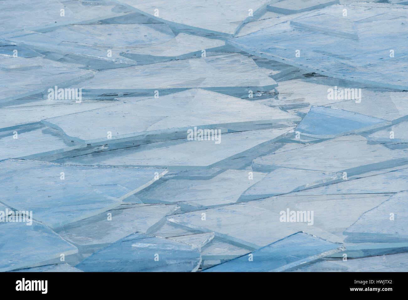 Broken ice sheets hi-res stock photography and images - Alamy