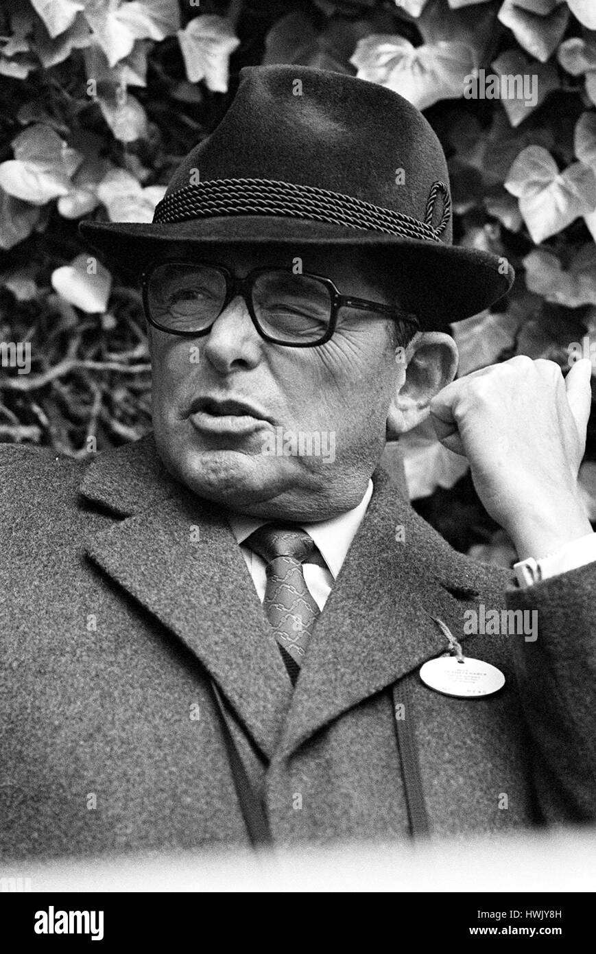 Daniel wildenstein hi-res stock photography and images - Alamy