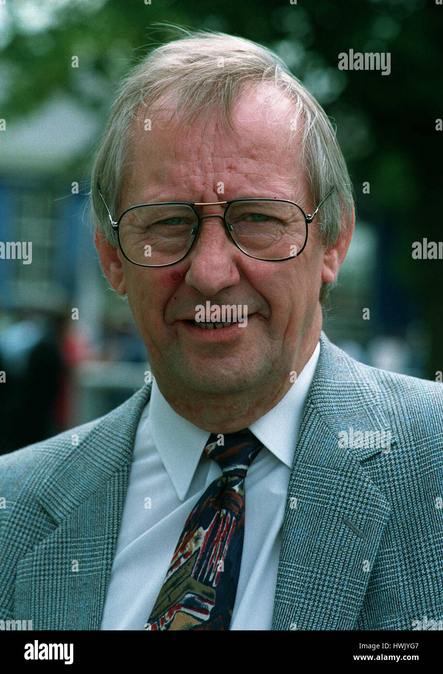 Alan Bailey's Instagram, Twitter & Facebook on IDCrawl