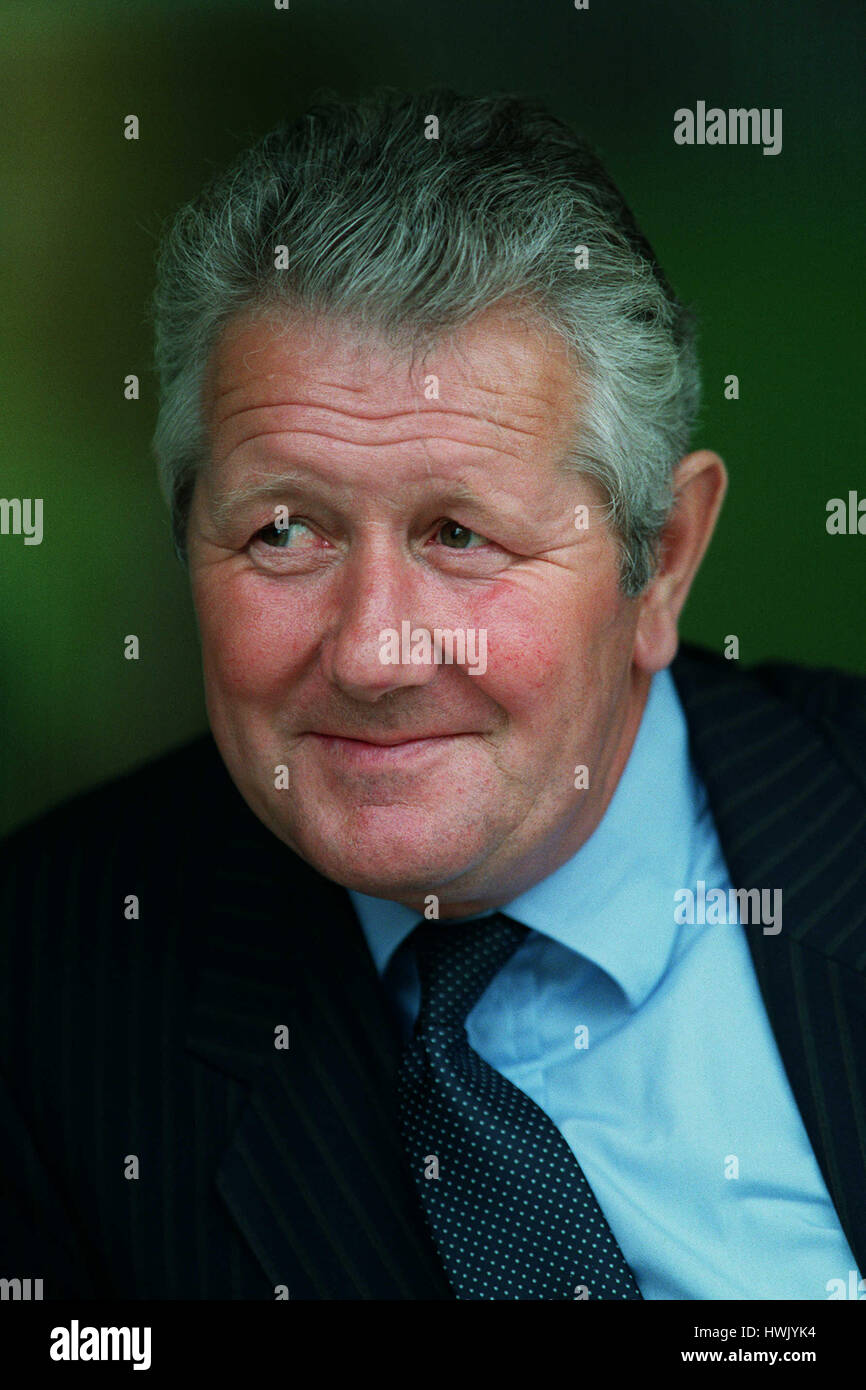 DAVID ELSWORTH RACE HORSE TRAINER 27 July 1993 Stock Photo - Alamy