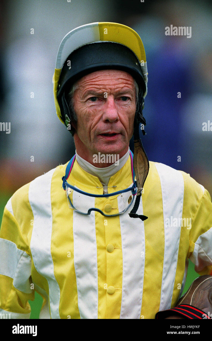 Lester piggott hi-res stock photography and images - Alamy