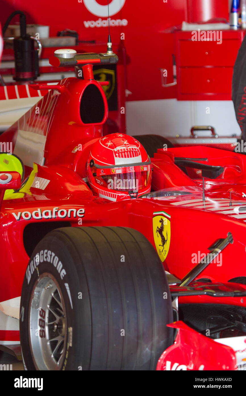 Michael schumacher in the pits hi-res stock photography and images - Alamy