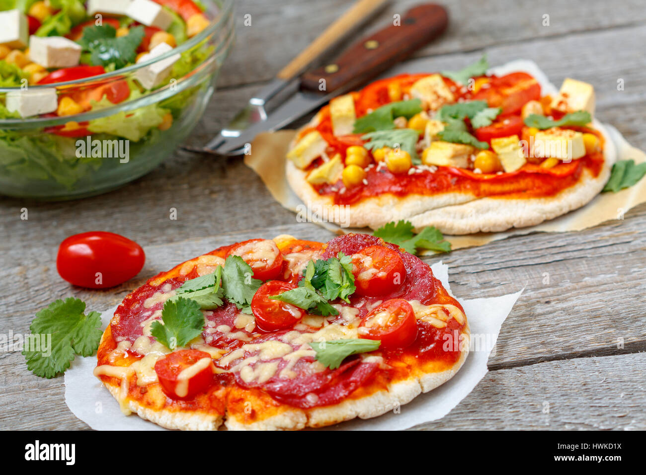 Mini pizzas tomato hi-res stock photography and images - Alamy