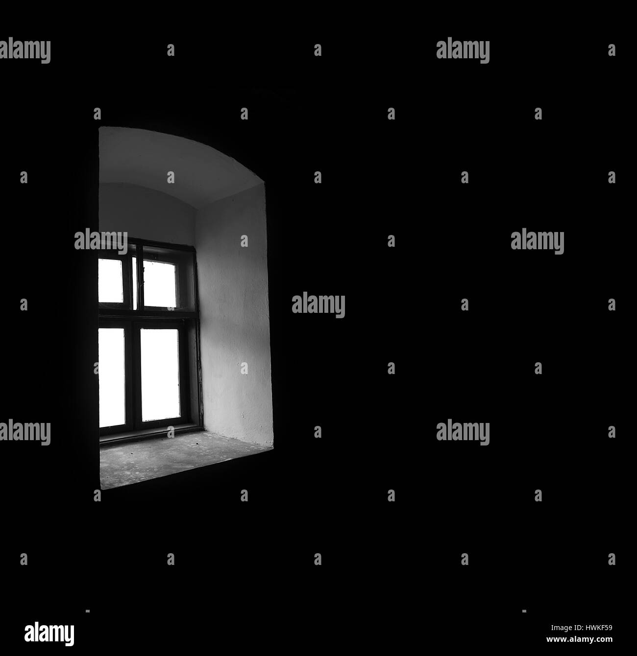 Vintage window in the dark old room Stock Photo - Alamy