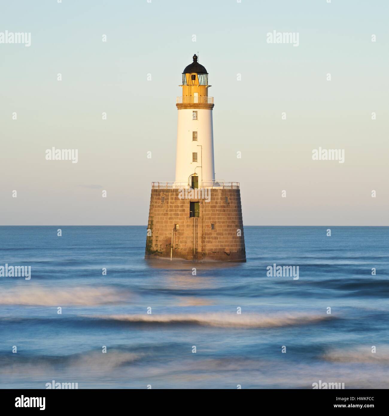 Long exposure rattray head lighthouse hi-res stock photography and ...