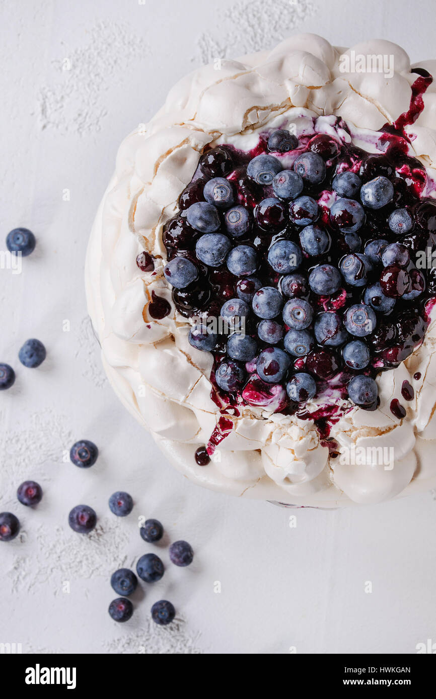 Meringue cake Pavlova with blueberries Stock Photo - Alamy