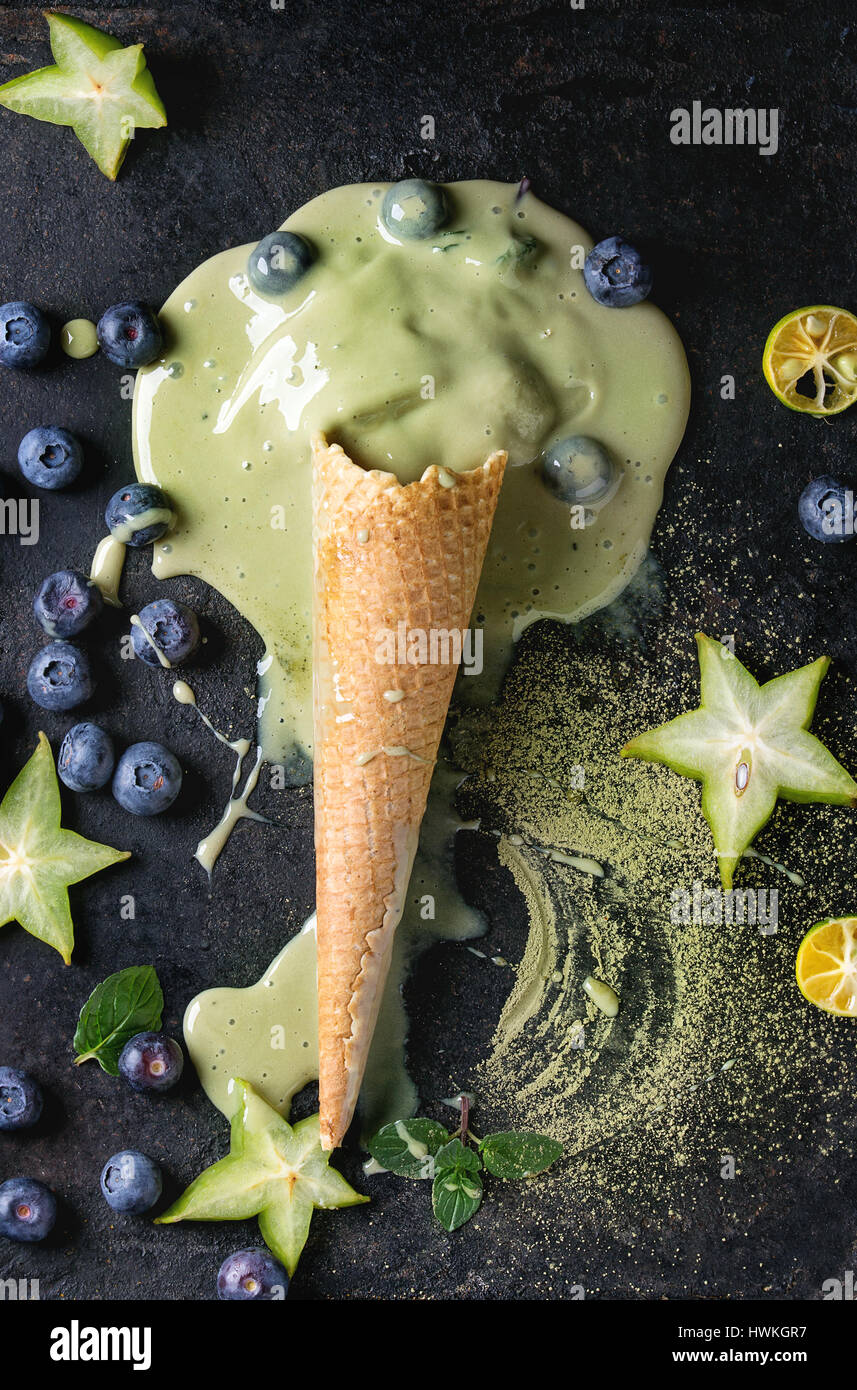 Elastic ice cream hi-res stock photography and images - Alamy