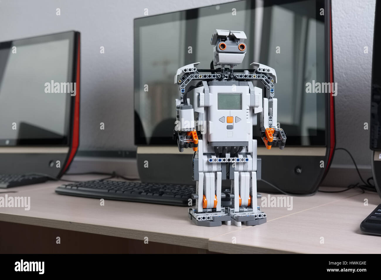 Programmed mechanic robot in laboratory Stock Photo - Alamy