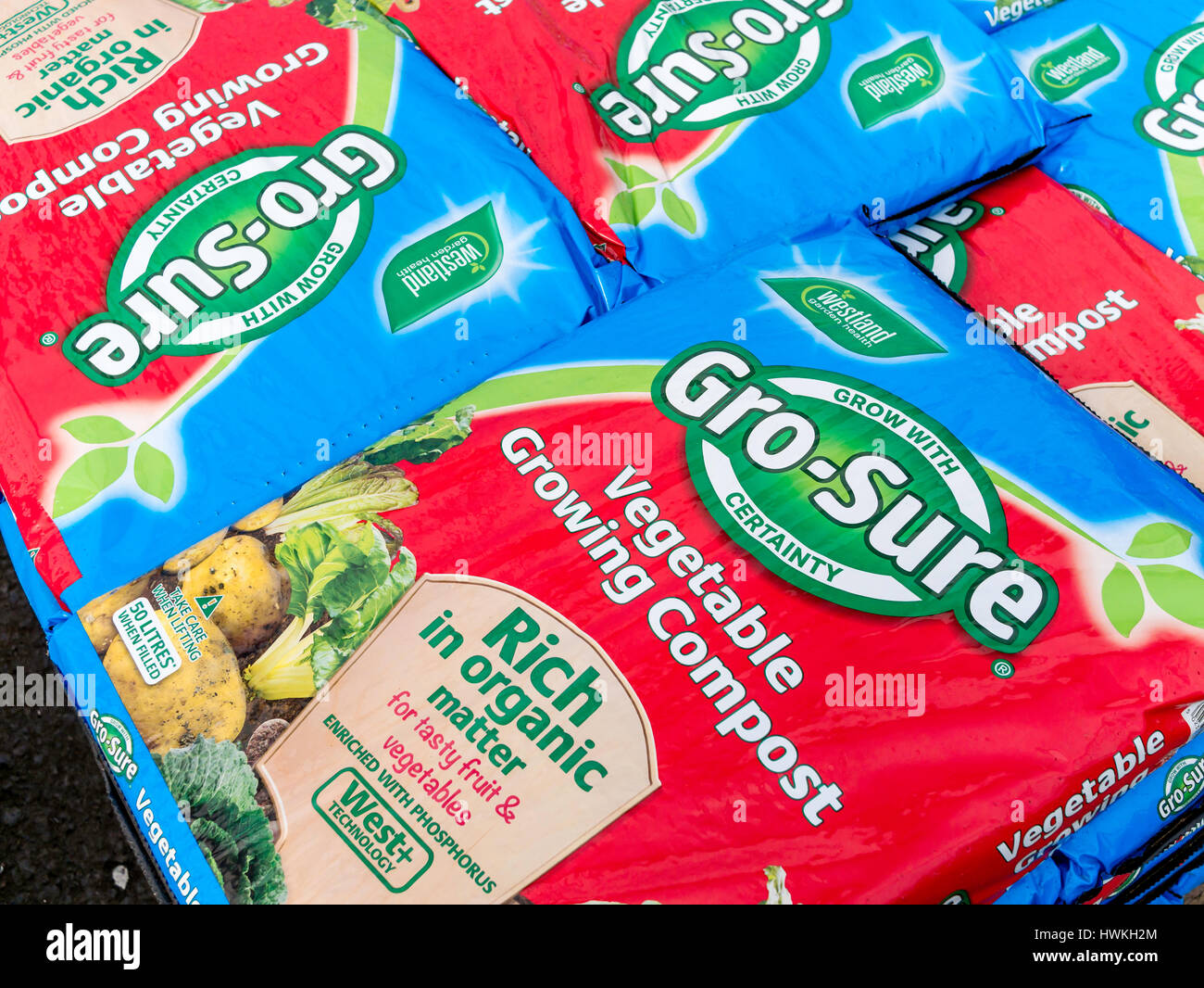 Compost bags hi-res stock photography and images - Alamy