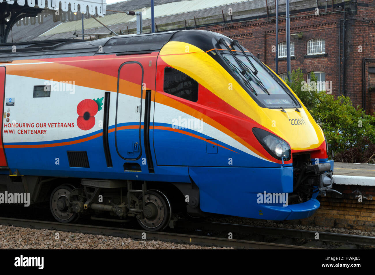 East midlands trains class 222 hi-res stock photography and images - Alamy