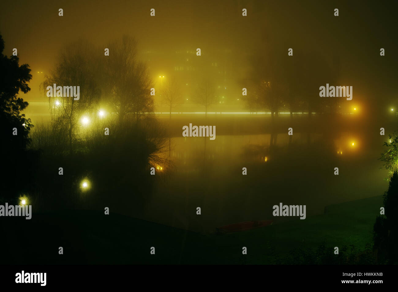 Car lights at night fog hi-res stock photography and images - Alamy