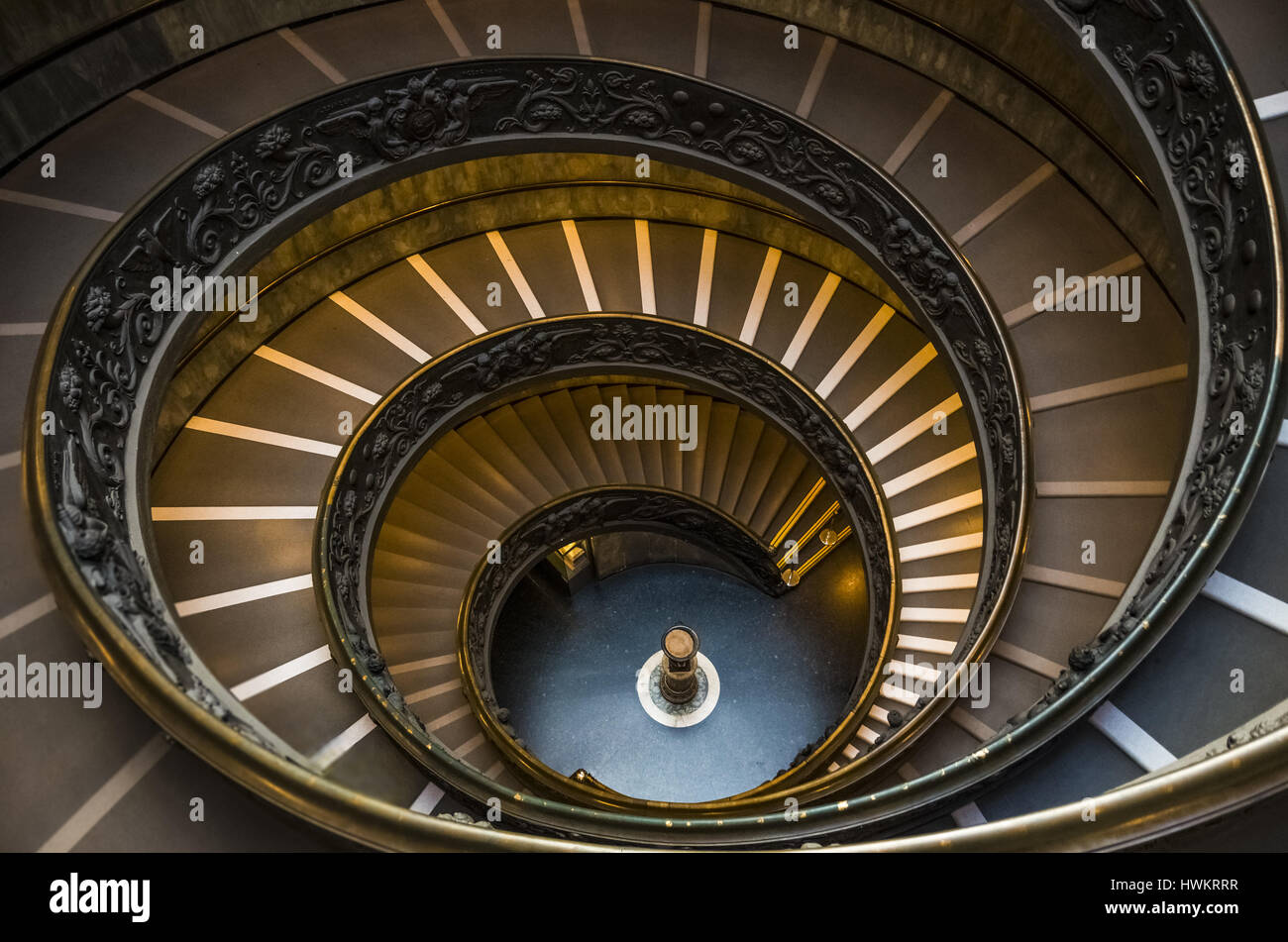 Heritage spiral staircase tourism hi-res stock photography and images ...