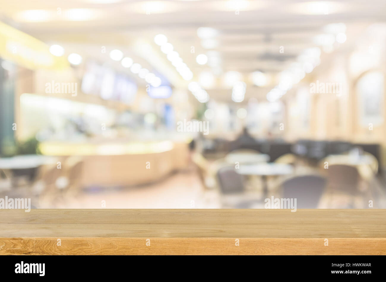 Empty dark shop interior hi-res stock photography and images - Alamy