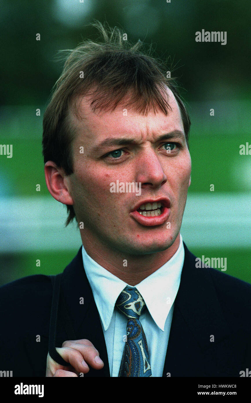 MARK PITMAN ASSISTANT TRAINER JENNY PITMAN 26 October 1993 Stock Photo ...