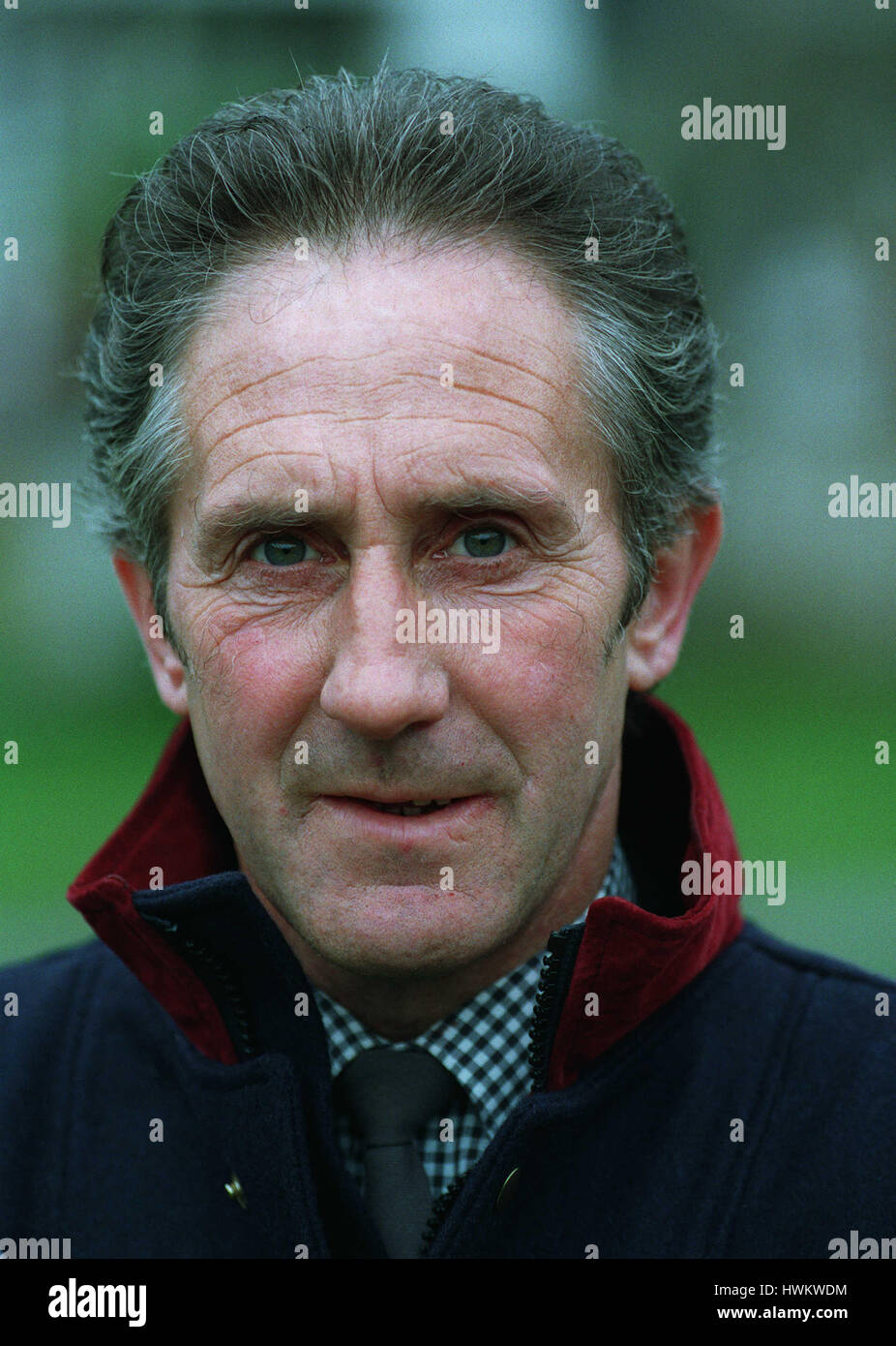 BILL TURNER RACE HORSE TRAINER 11 November 1993 Stock Photo - Alamy