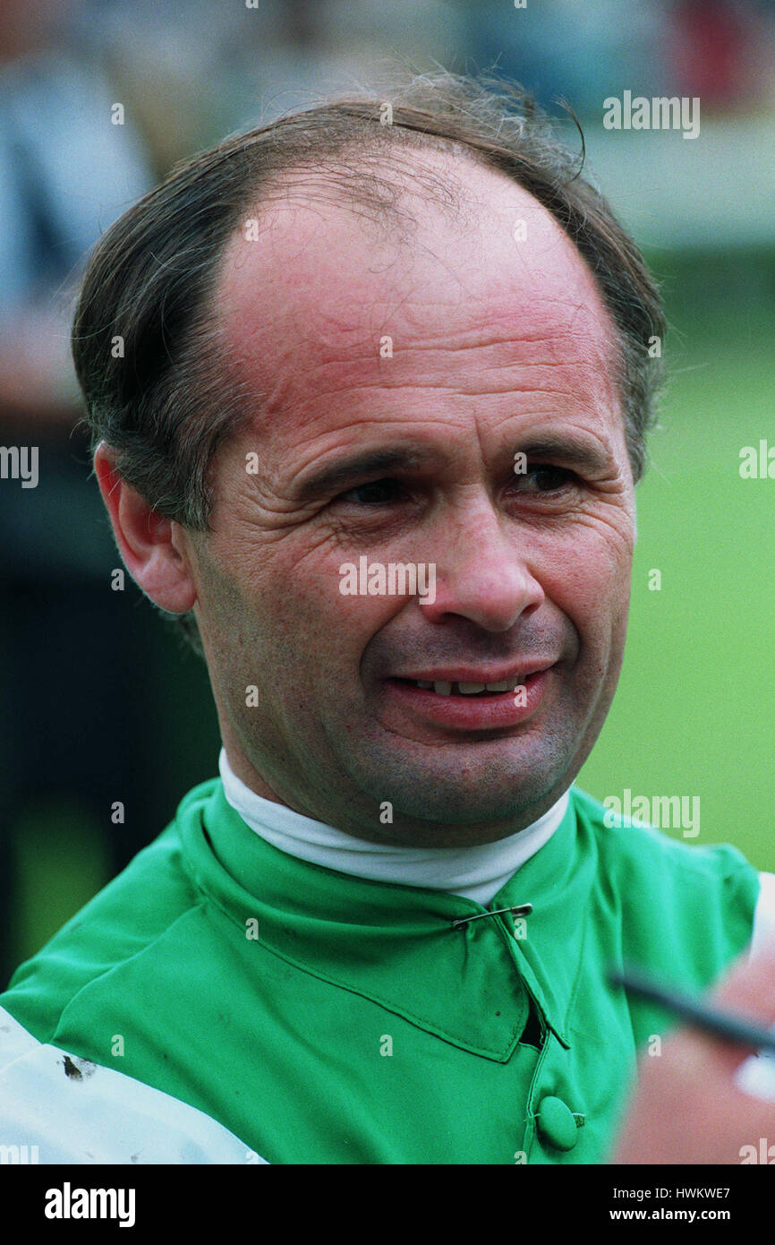JOHN WILLIAMS. JOCKEY 11 November 1993 Stock Photo - Alamy