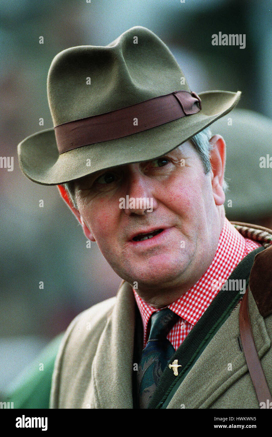 DAVID ELSWORTH RACE HORSE TRAINER 15 December 1993 Stock Photo - Alamy