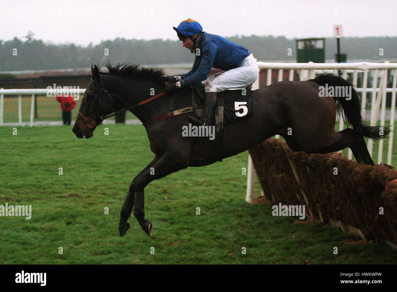 Sound reveille hi-res stock photography and images - Alamy