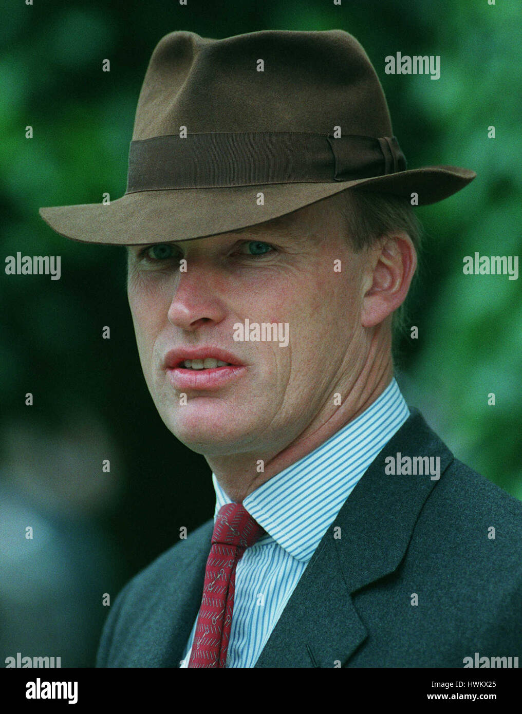 JOHN GOSDEN RACE HORSE TRAINER 19 August 1994 Stock Photo - Alamy