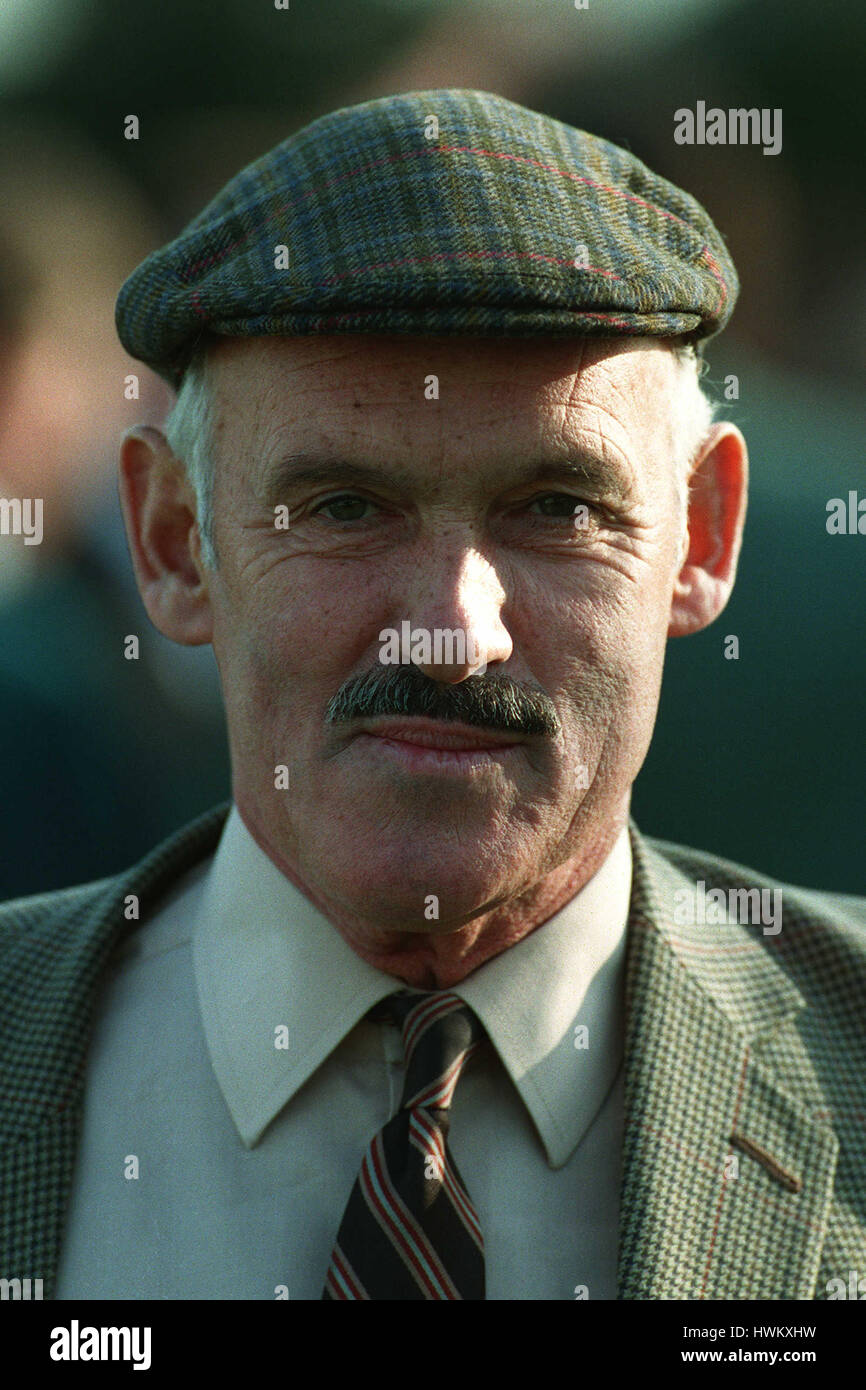 STEVE NORTON RACE HORSE TRAINER 31 March 1994 Stock Photo - Alamy