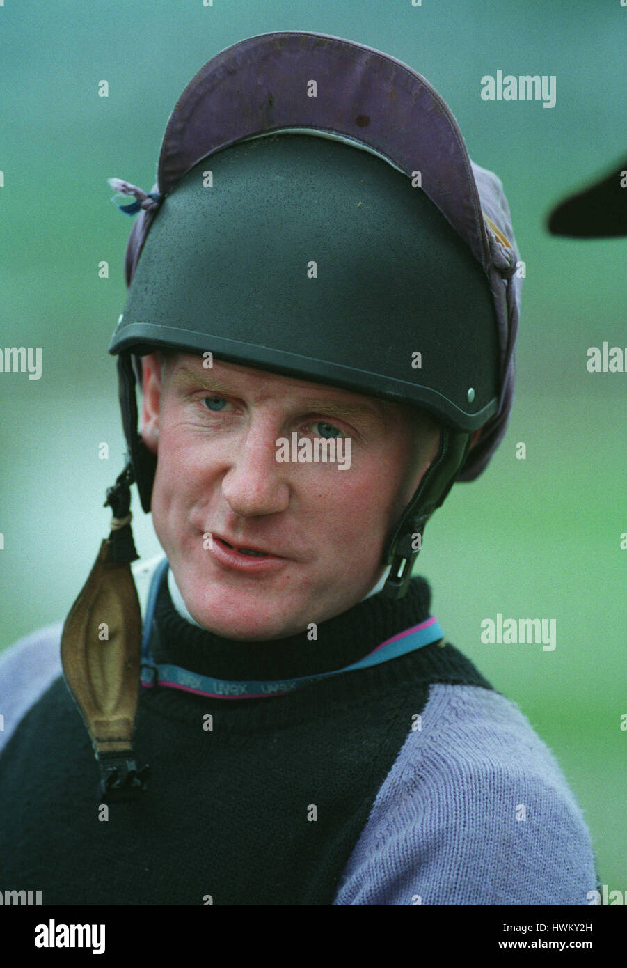 ROBERT BELLAMY JOCKEY 03 November 1994 Stock Photo - Alamy