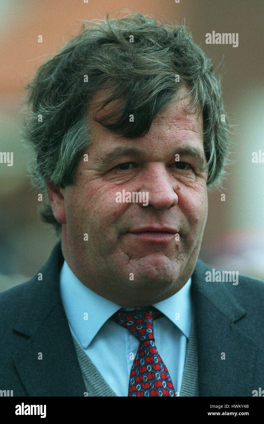 MICHAEL STOUTE RACE HORSE TRAINER 26 April 1994 Stock Photo - Alamy