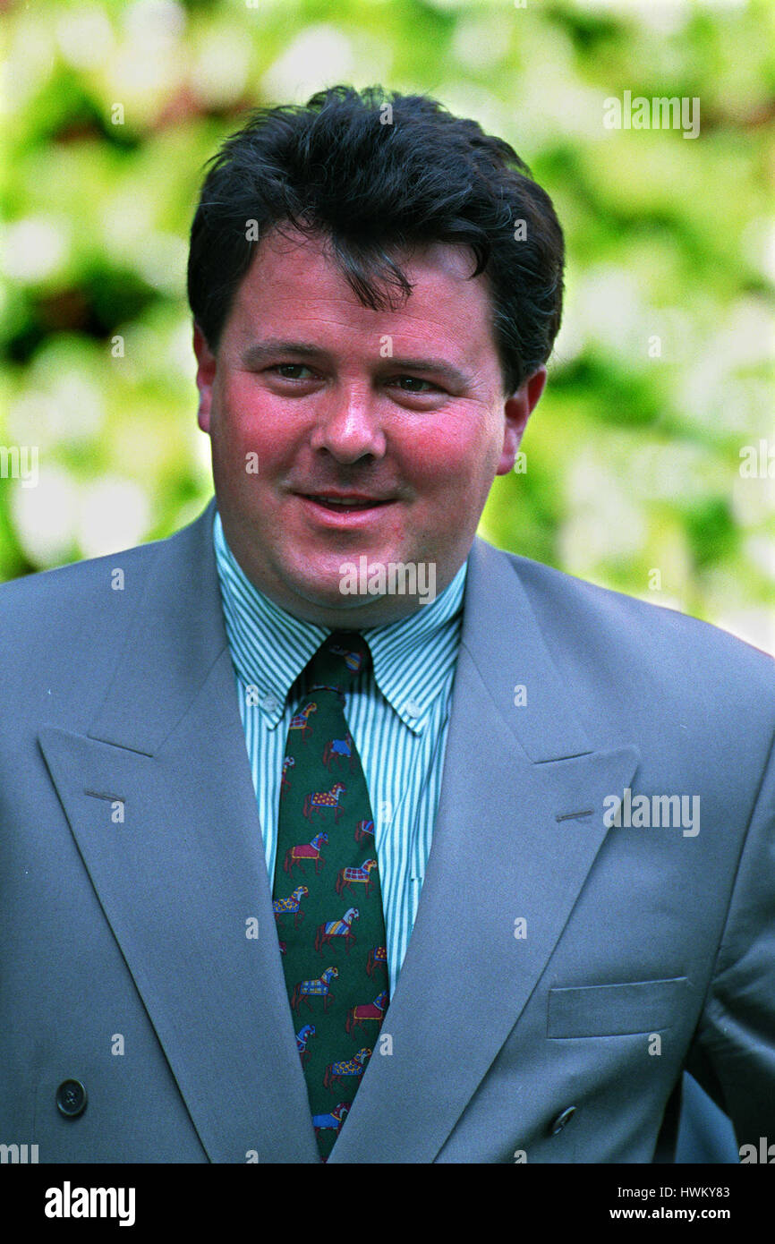 Peter chapple hyam trainer hi-res stock photography and images - Alamy