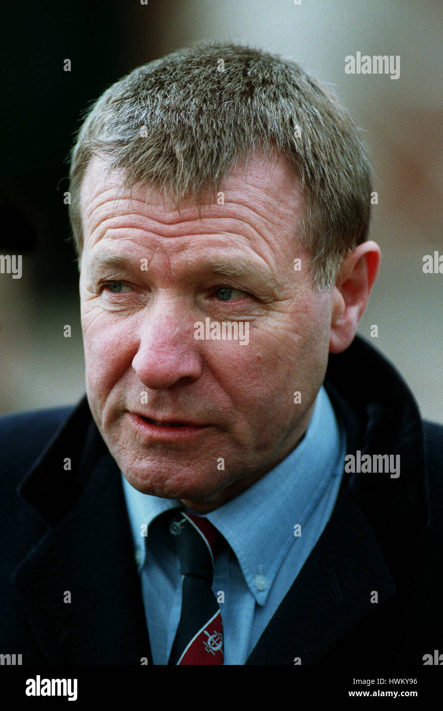 Ken cunningham hi-res stock photography and images - Alamy