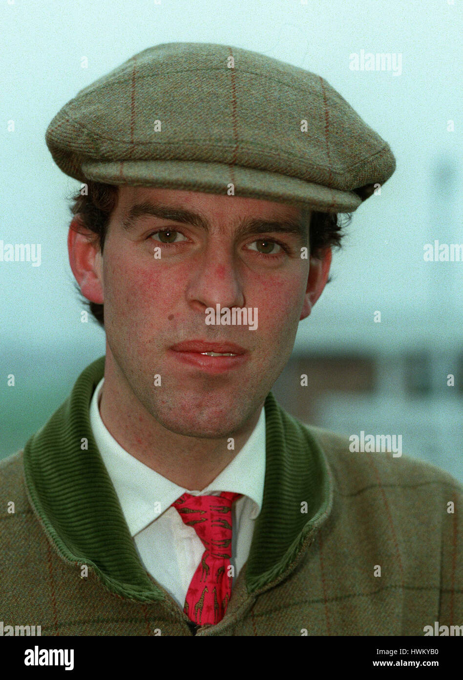 TOM GEORGE RACE HORSE TRAINER 07 December 1994 Stock Photo - Alamy