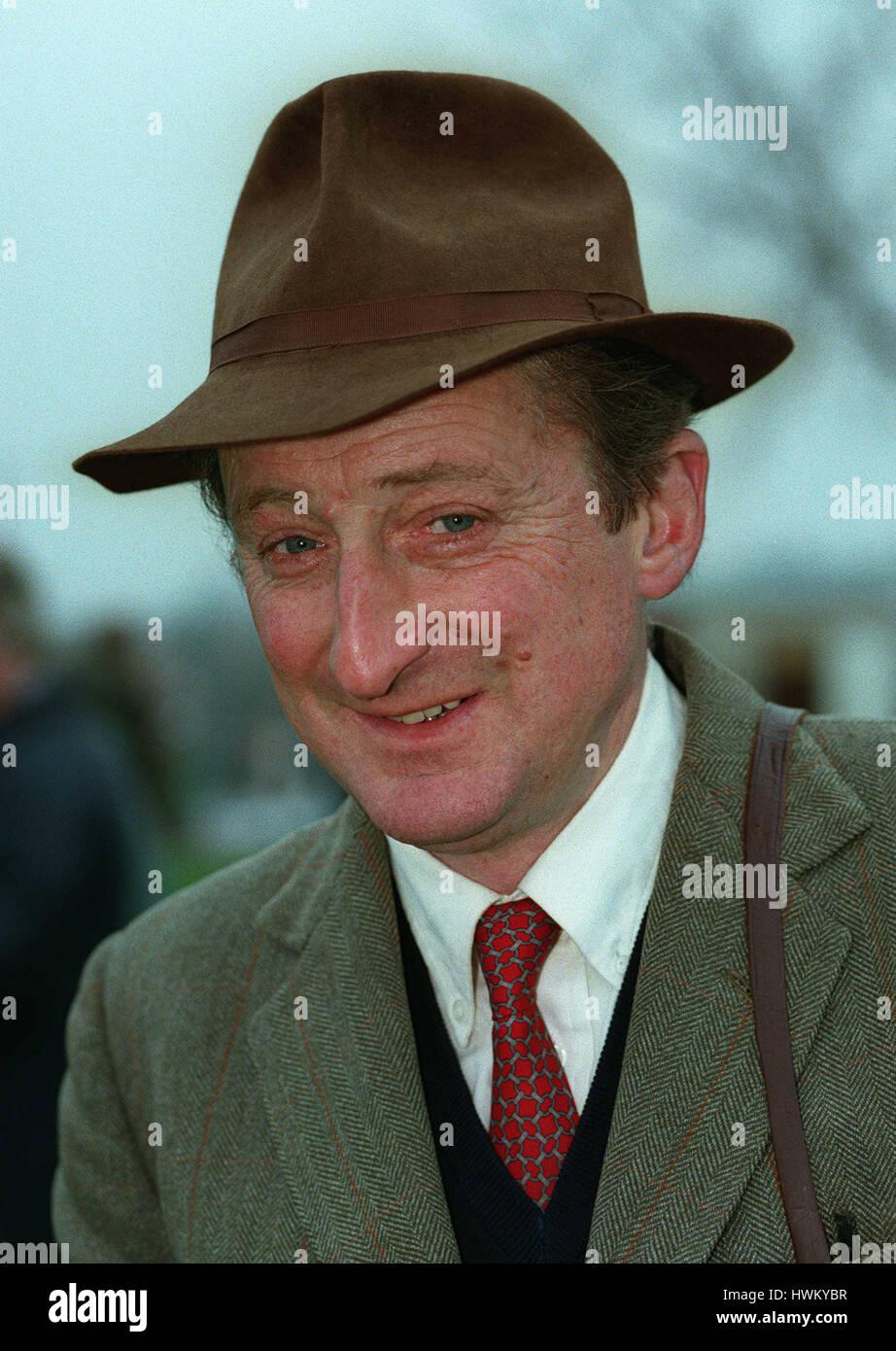 ANDREW WILSON RACE HORSE TRAINER 07 December 1994 Stock Photo - Alamy