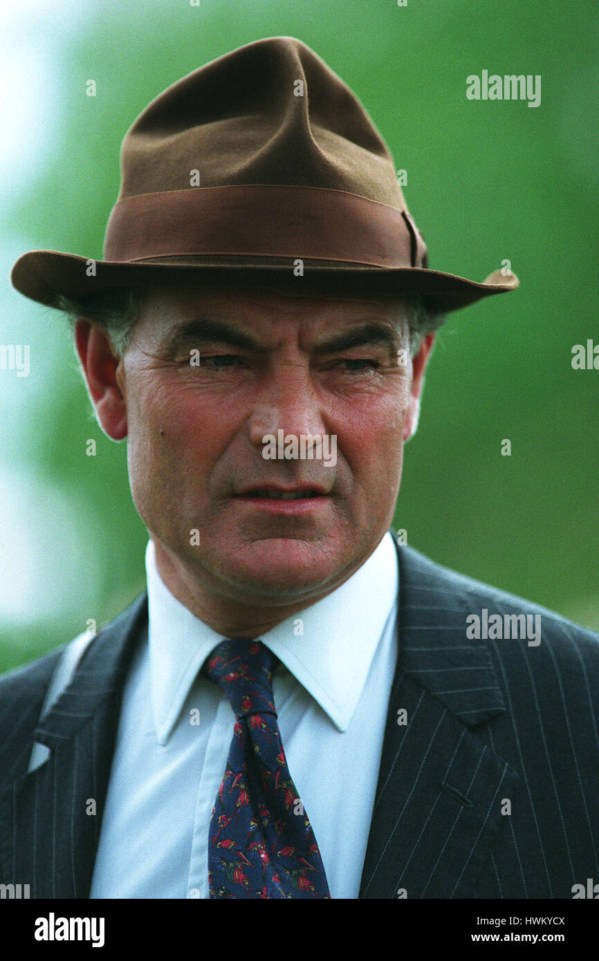 PAUL COLE RACE HORSE TRAINER 08 May 1994 Stock Photo - Alamy