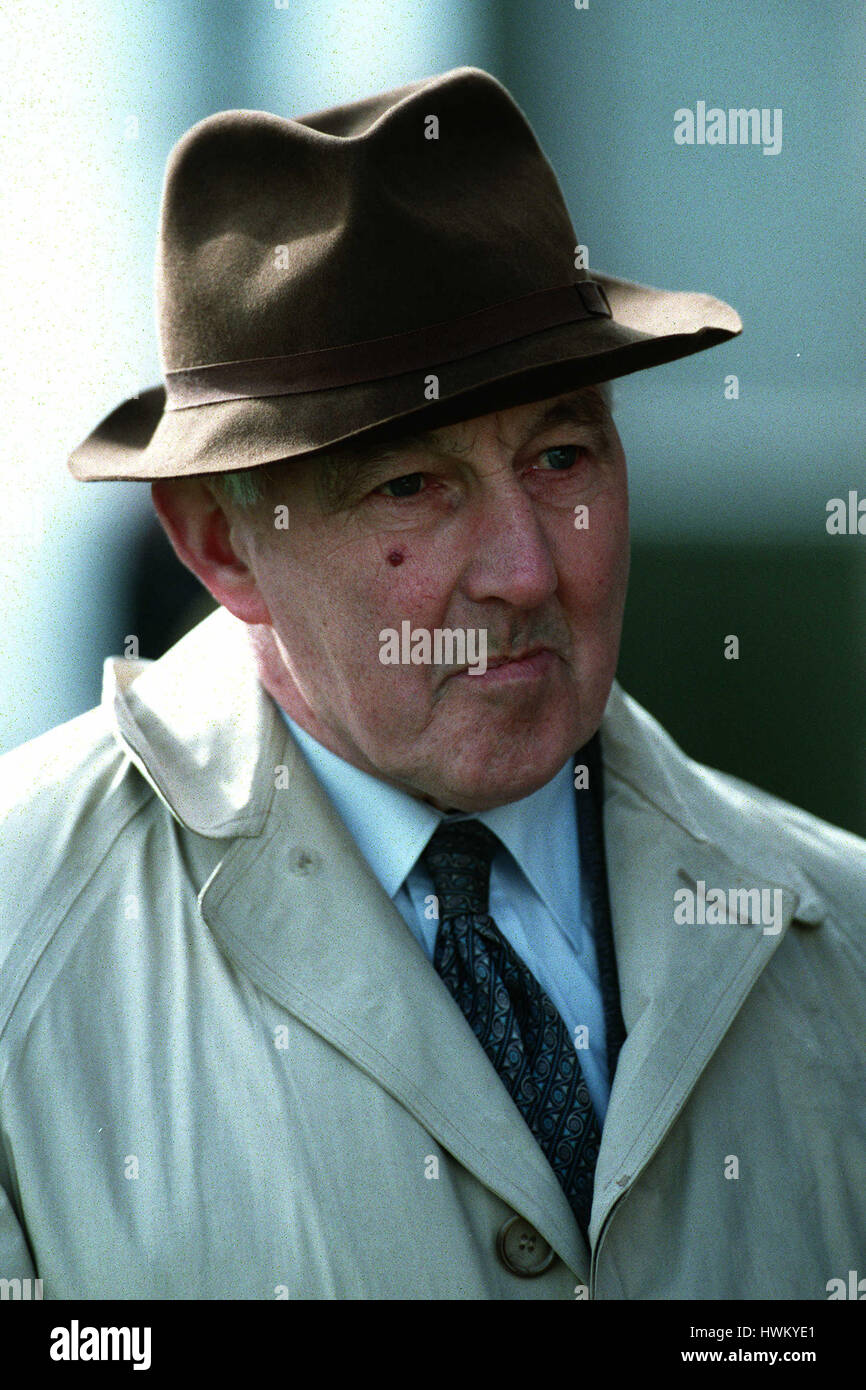 REG HOLLINGSHEAD RACE HORSE TRAINER 31 March 1994 Stock Photo - Alamy