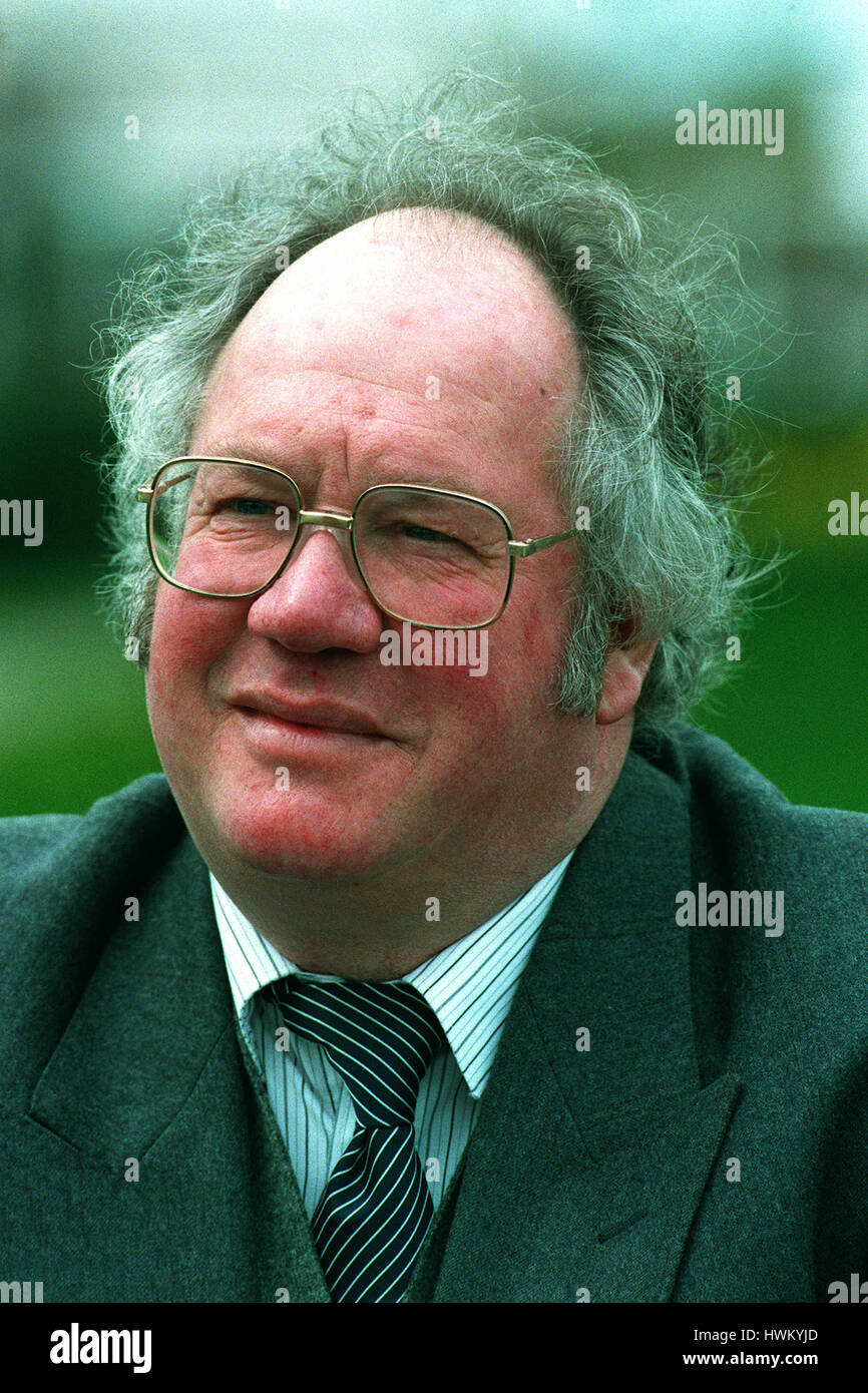 RON BOSS RACE HORSE TRAINER 26 April 1994 Stock Photo - Alamy