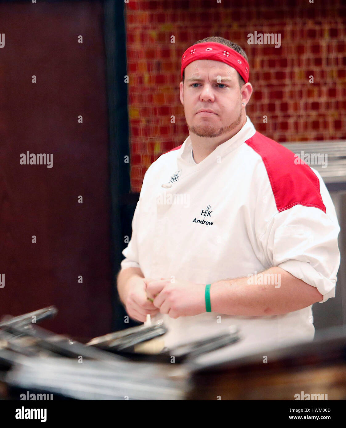 HELL'S KITCHEN, contestant Andrew Pearce, 'Black Jacket Lounge ...