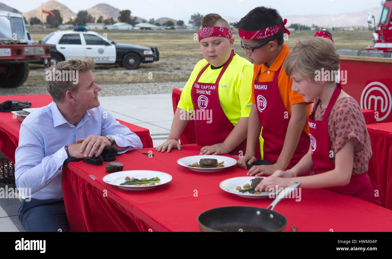MASTERCHEF JUNIOR (aka JUNIOR MASTERCHEF), from left: judge/host Gordon ...