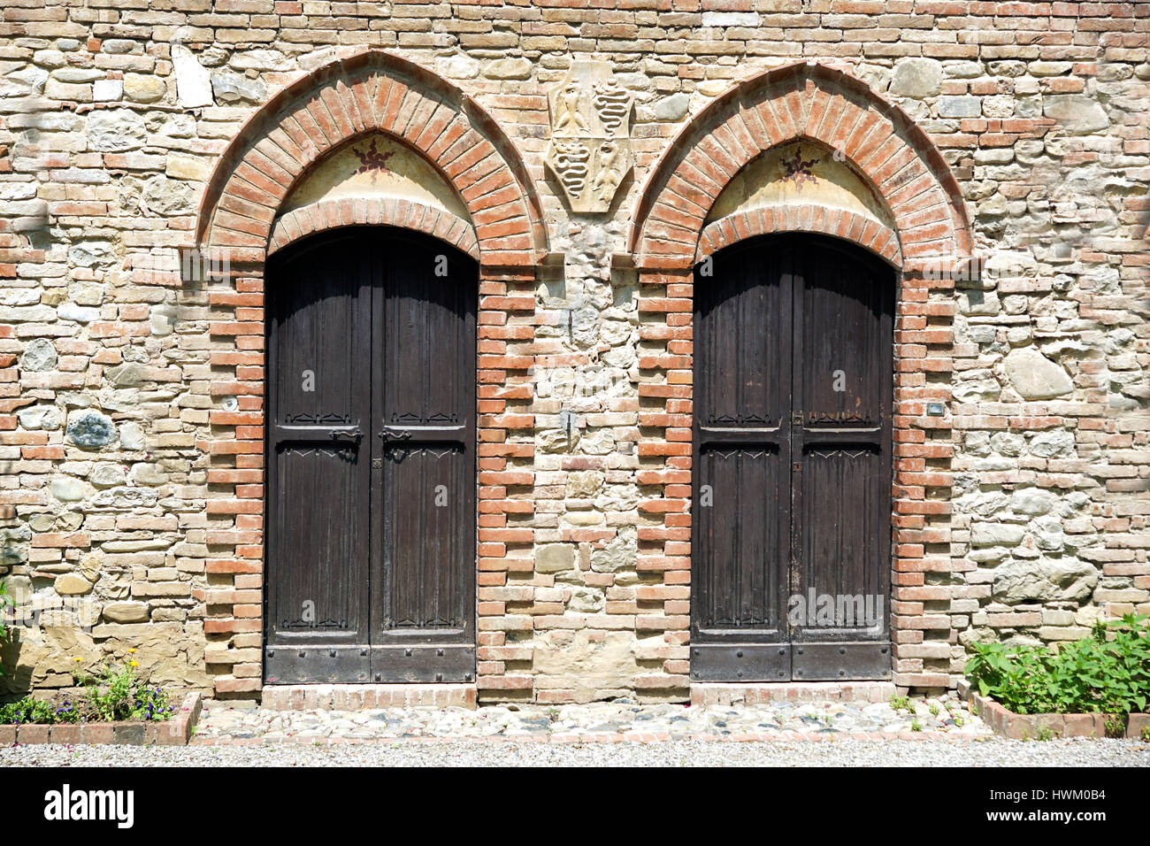 ancient medieval gates Stock Photo - Alamy