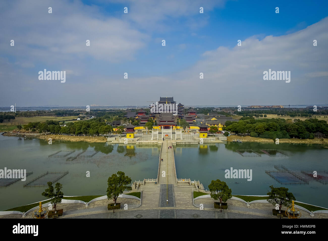CHONGYUANG TEMPLE, CHINA: Spectacular overview picture of peaceful ...