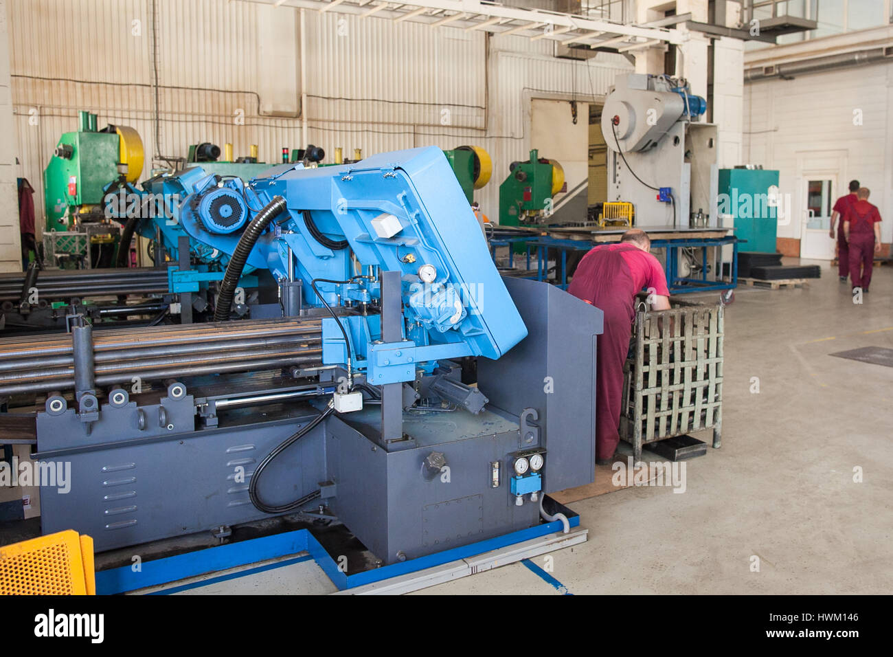 Cutting machine operator hi-res stock photography and images - Alamy