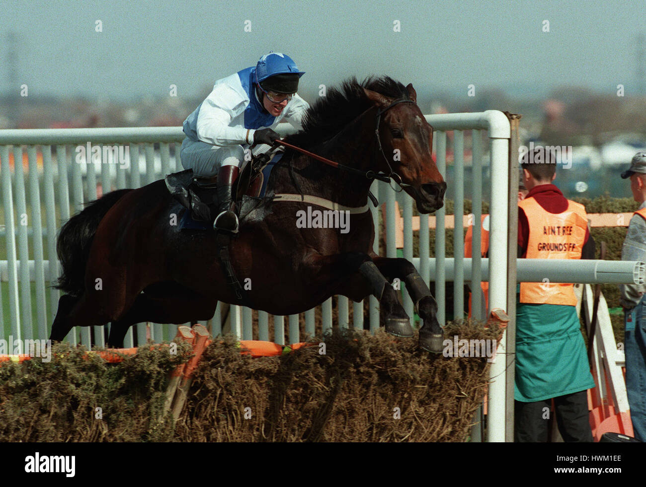 DANOLI RIDDEN BY CHARLIE SWAN 14 April 1995 Stock Photo - Alamy