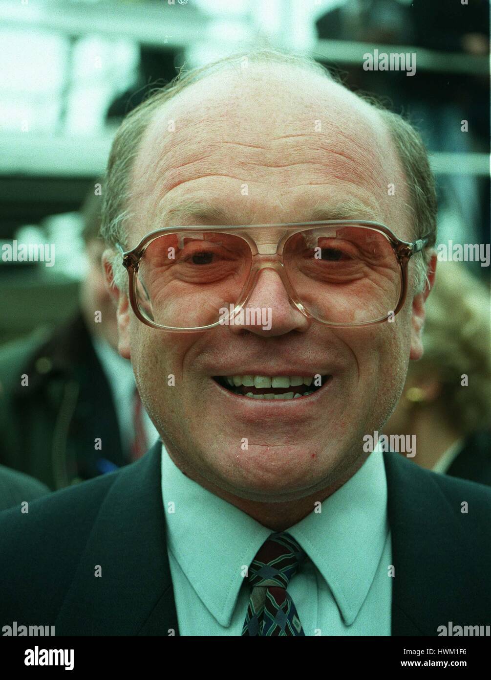 PETER SAVILL RACE HORSE OWNER 25 April 1995 Stock Photo - Alamy