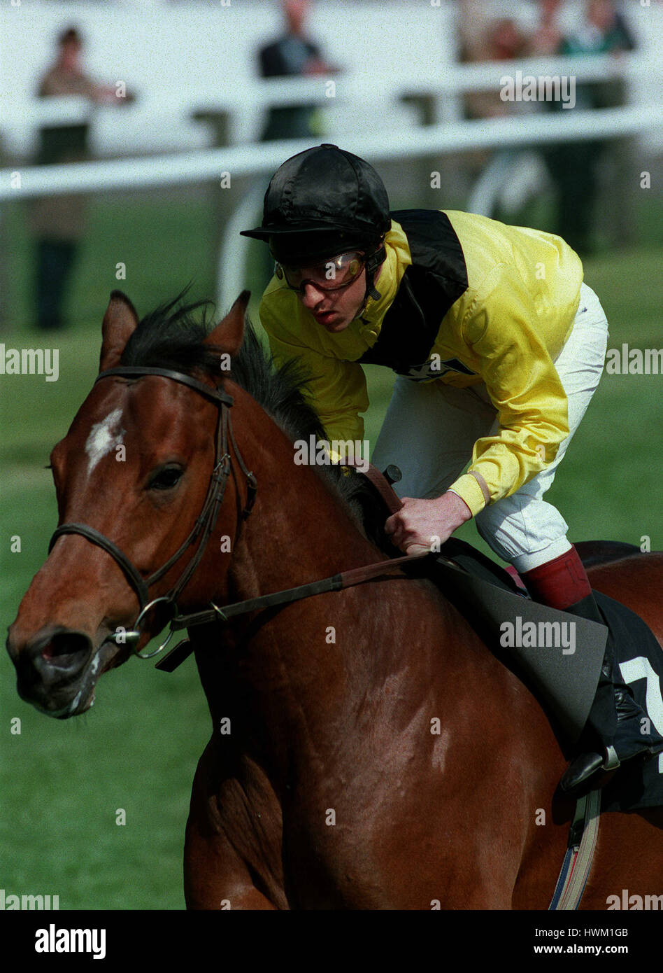 CHRIS RUTTER (PEATSVILLE) JOCKEY 26 April 1995 Stock Photo - Alamy