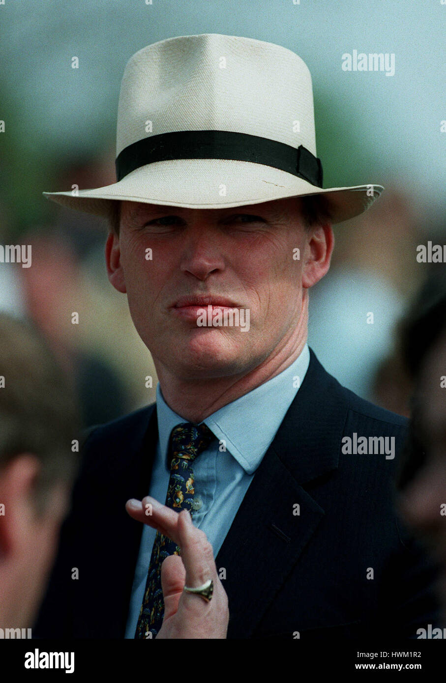 JOHN GOSDEN RACE HORSE TRAINER 10 May 1995 Stock Photo - Alamy