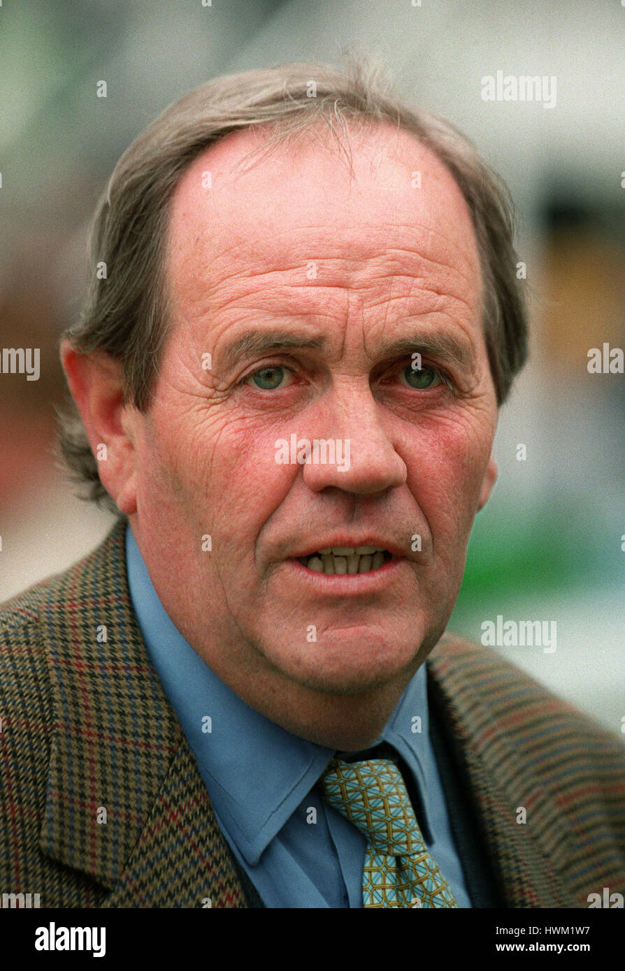 RICHARD HANNON RACE HORSE TRAINER 19 May 1995 Stock Photo - Alamy