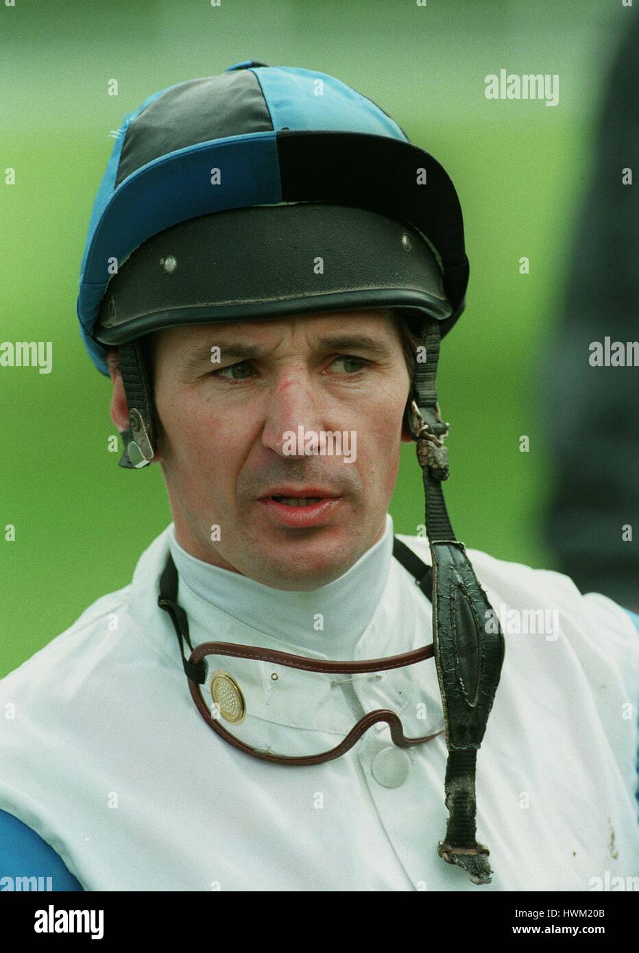ALAN MACKAY JOCKEY 31 May 1995 Stock Photo - Alamy