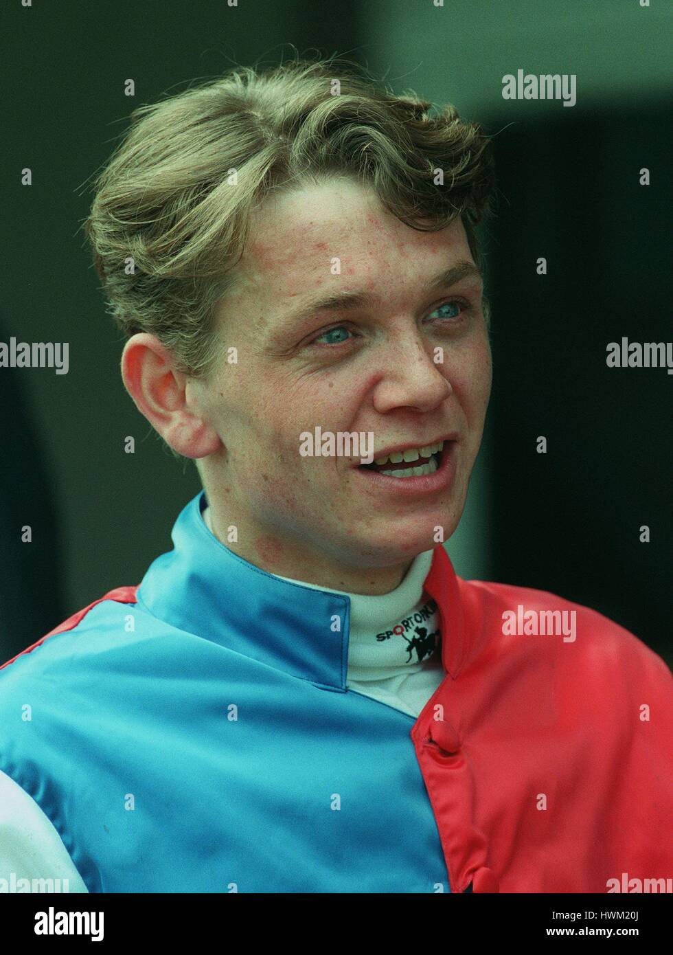 RICHARD PAINTER JOCKEY 31 May 1995 Stock Photo - Alamy